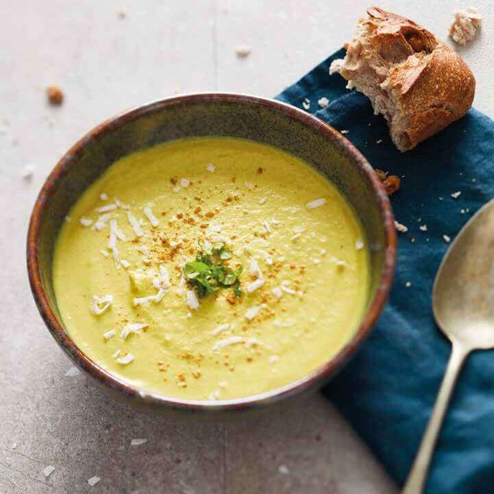 Velouté d'endives, noix de coco et curry - Perle du nord